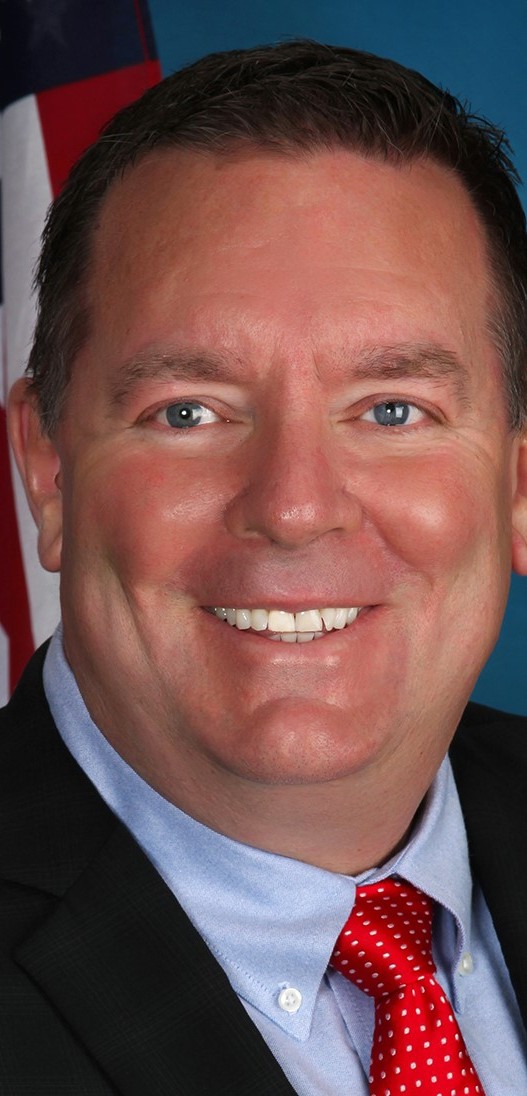 Christopher Hopkins Named New Yakima Air Terminal Director | News ...