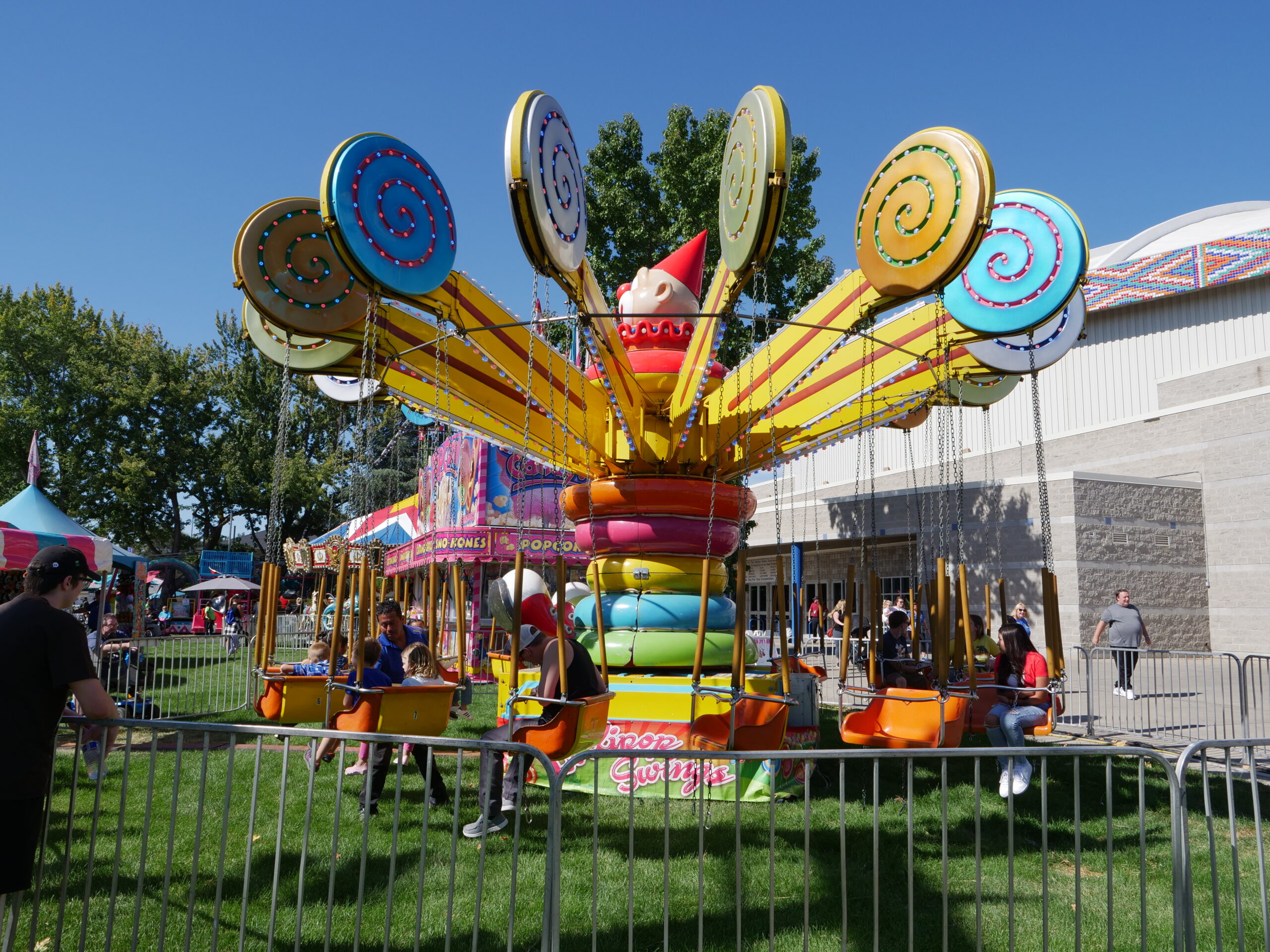 First Day at the Fair 2022 | Snapshots