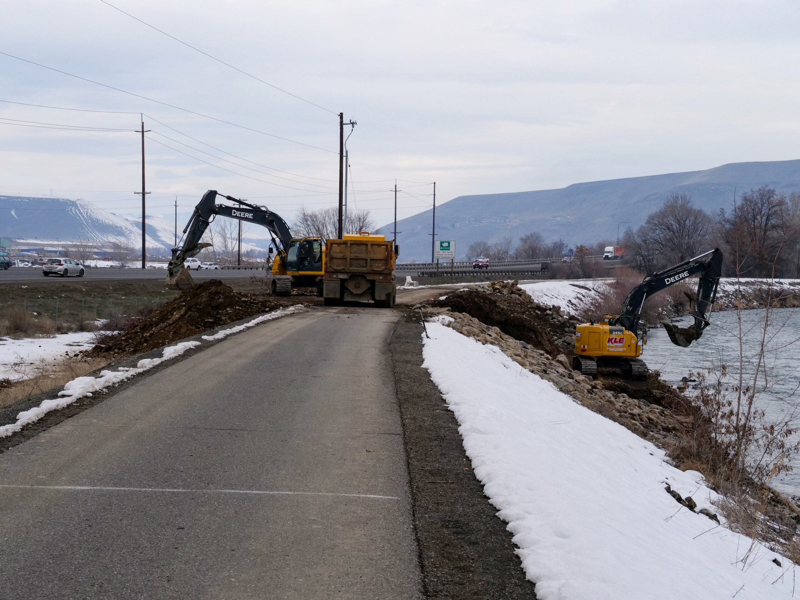 Yakima River Levee Rehabilitation Project 2022 | Snapshots